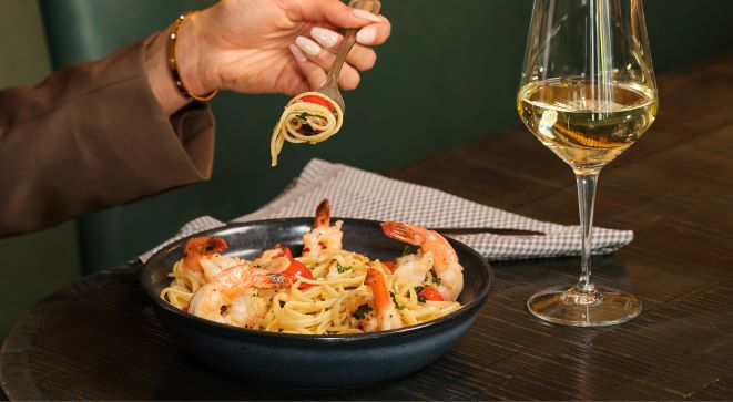 IPIC Theaters - The Ultimate Theater Experience