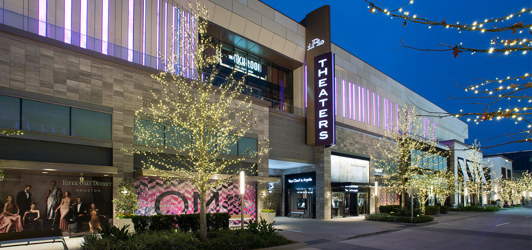 IPIC Theaters - The Ultimate Theater Experience