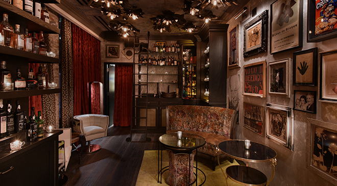 IPIC Theaters - The Ultimate Theater Experience